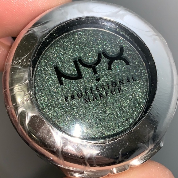 NYX | Makeup | New Sealed Nyx Jaded Prismatic Eye Shadow | Poshmark